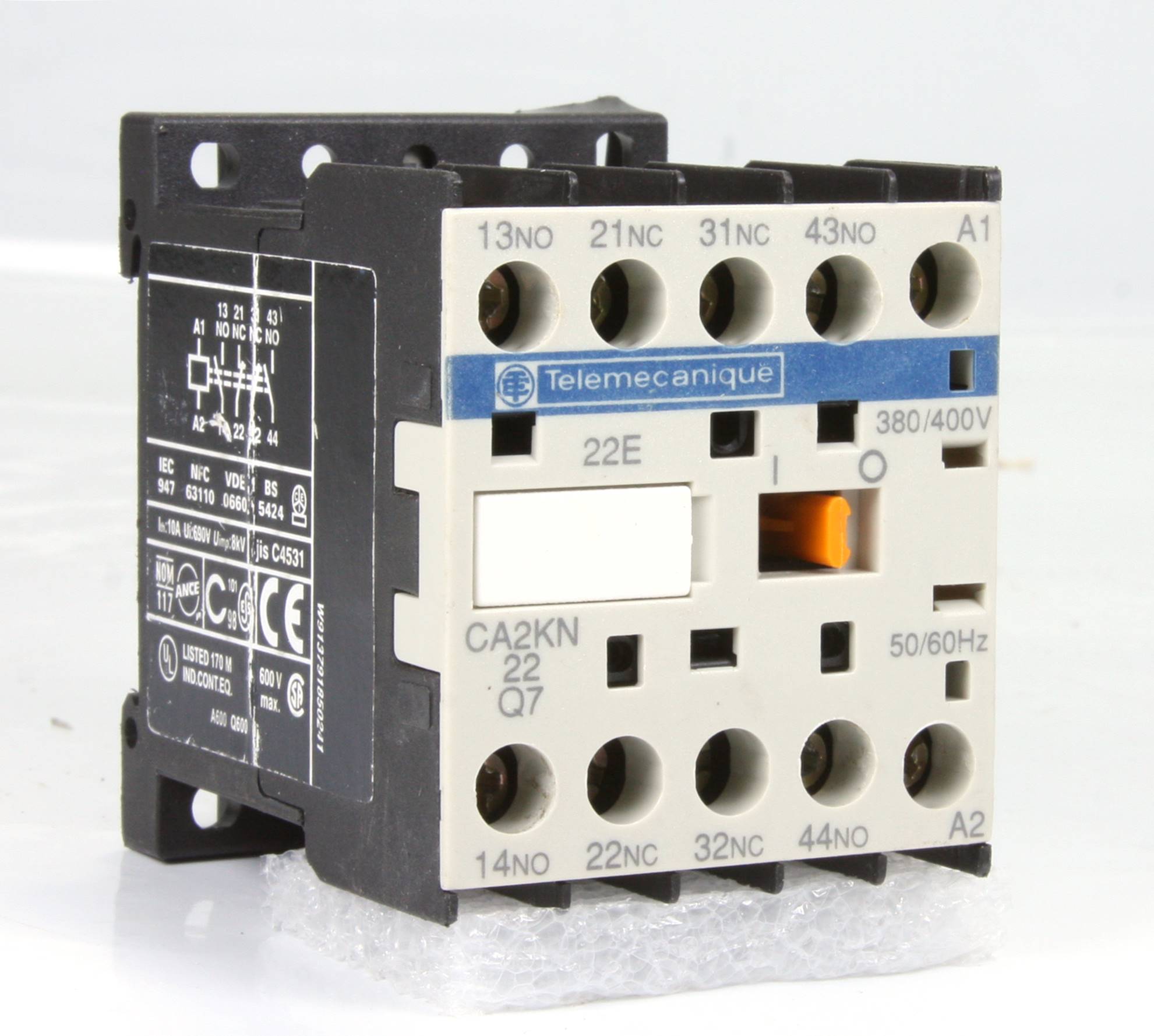 Telemecanique CA2KN 22 Q7 Contactor Coil: 380/400V AC 10A
